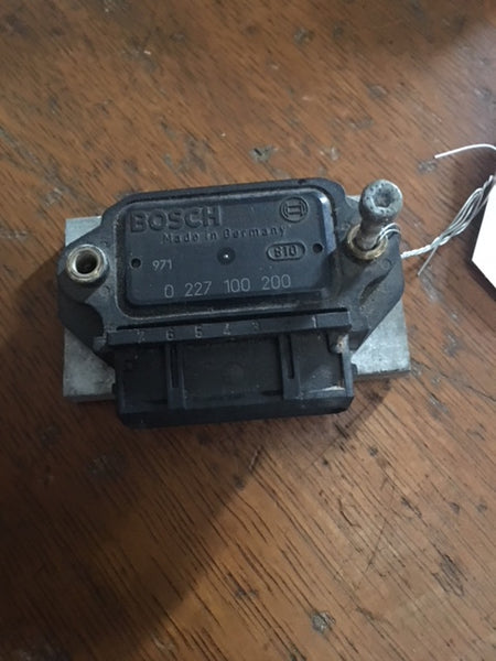 993 Igniter 1995 Bosch 0227100200 Ignition Control Module Transistor U ...